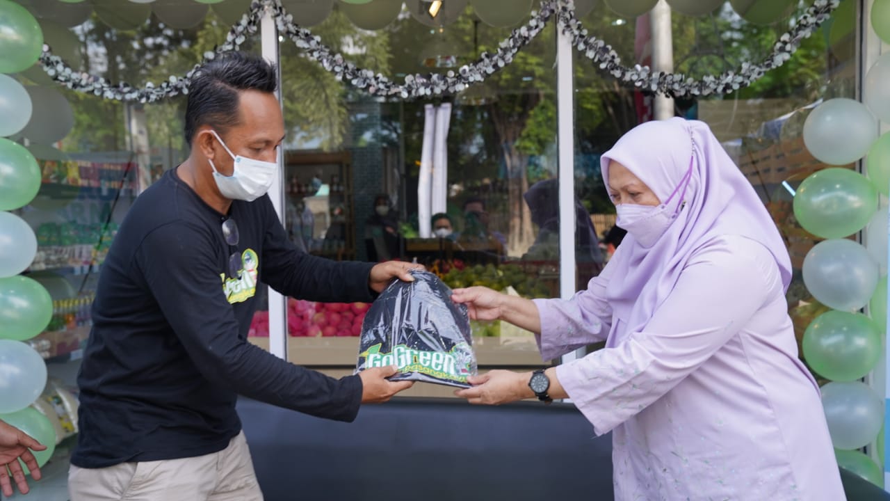 Wakil Wali Kota Palu Menghadiri Grand Opening Outlet Toru Farm ...